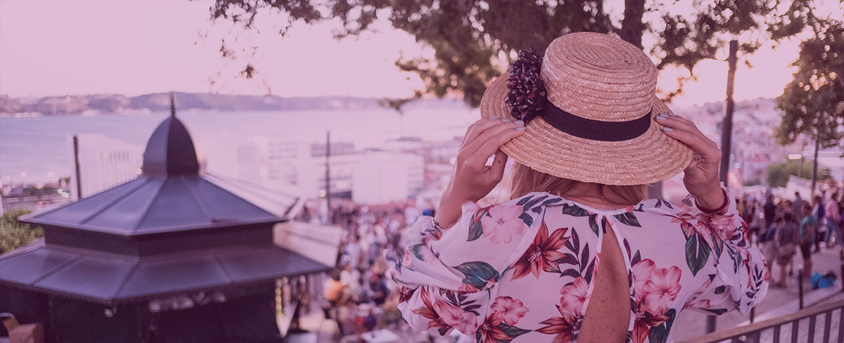 Event Influencer Marketing: What It Is & How To Do It Right